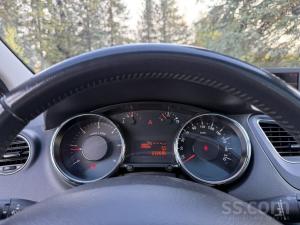 Grey Peugeot 5008 2009 in Jelgava, with an engine capacity of 2.00 L and mileage of 333 thousand km for 2800 €, photo 11 on AUTOMOTO.COM.LV