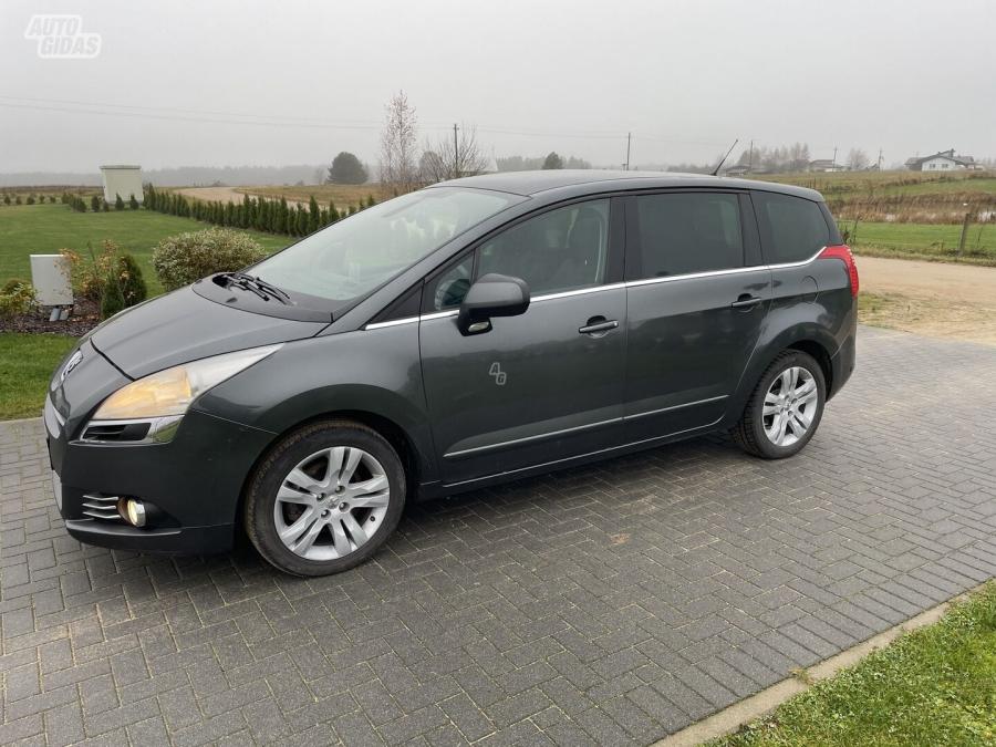 Pelēks Peugeot 5008 2010 Plungė, ar dzinēja tilpumu 1.60 L un nobraukumu 255 tūkst. km par 2800 €, foto 5 vietnē AUTOMOTO.COM.LV