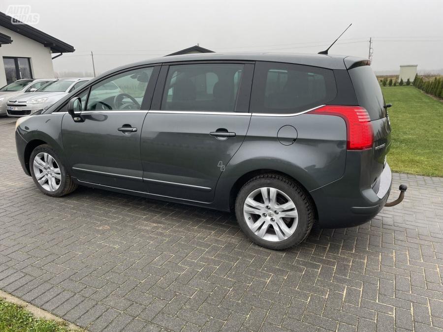 Pelēks Peugeot 5008 2010 Plungė, ar dzinēja tilpumu 1.60 L un nobraukumu 255 tūkst. km par 2800 €, foto 9 vietnē AUTOMOTO.COM.LV
