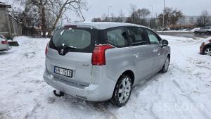 Pelēks Peugeot 5008 2010 Rīga, ar dzinēja tilpumu 1.60 L un nobraukumu 171 tūkst. km par 3490 €, foto 5 vietnē AUTOMOTO.COM.LV