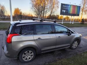 Grey Peugeot 5008 2010 in Klaipeda, with an engine capacity of 1.60 L and mileage of 345 thousand km for 2990 €, photo 5 on AUTOMOTO.COM.LV
