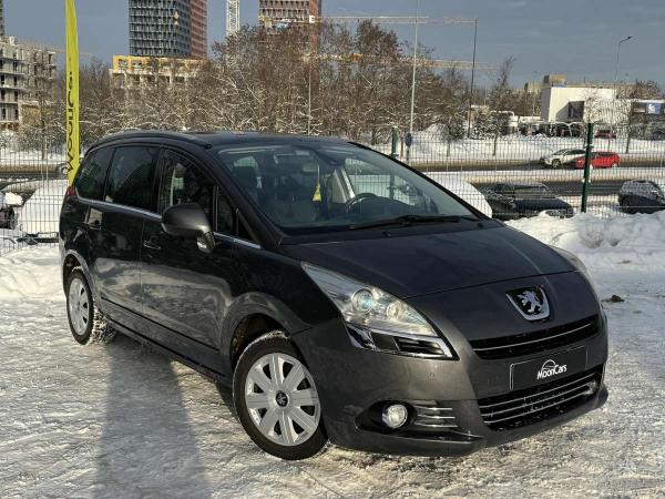 Grey Peugeot 5008 2010 in Vilnius, with an engine capacity of 1.60 L and mileage of 232 thousand km for 3900 €, photo 9 on AUTOMOTO.COM.LV