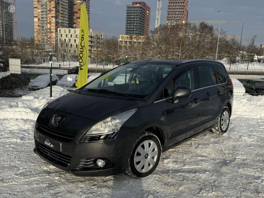 Pelēks Peugeot 5008 2010 Viļņa, ar dzinēja tilpumu 1.60 L un nobraukumu 232 tūkst. km par 3900 €, foto 10 vietnē AUTOMOTO.COM.LV