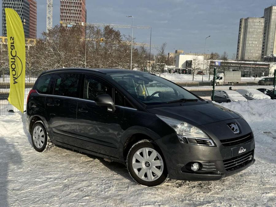 Pelēks Peugeot 5008 2010 Viļņa, ar dzinēja tilpumu 1.60 L un nobraukumu 232 tūkst. km par 3900 €, foto 11 vietnē AUTOMOTO.COM.LV