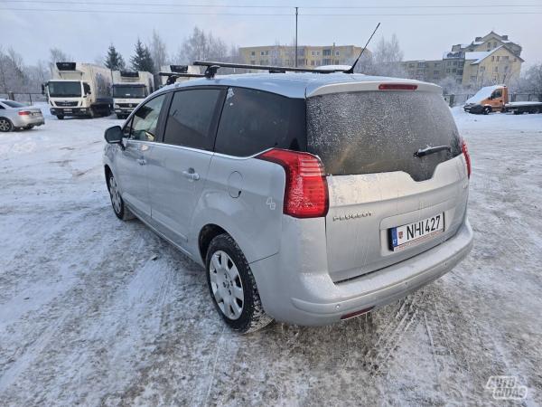 Pelēks Peugeot 5008 2010 Šauļi, ar dzinēja tilpumu 1.60 L un nobraukumu 364 tūkst. km par 2999 €, foto 6 vietnē AUTOMOTO.COM.LV