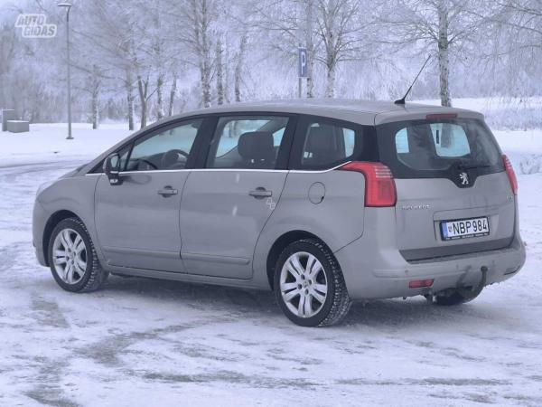 Pelēks Peugeot 5008 2010 Kauņa, ar dzinēja tilpumu 1.60 L un nobraukumu 320 tūkst. km par 3250 €, foto 7 vietnē AUTOMOTO.COM.LV