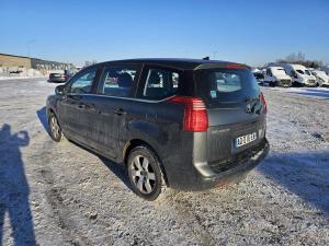 Grey Peugeot 5008 2010 in Taurage, with an engine capacity of 1.60 L and mileage of 202 thousand km for 3000 €, photo 9 on AUTOMOTO.COM.LV