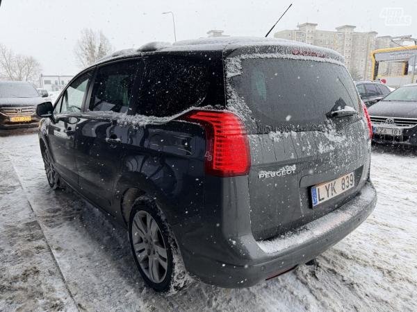 Pelēks Peugeot 5008 2010 Kauņa, ar dzinēja tilpumu 1.60 L un nobraukumu 260 tūkst. km par 2400 €, foto 5 vietnē AUTOMOTO.COM.LV
