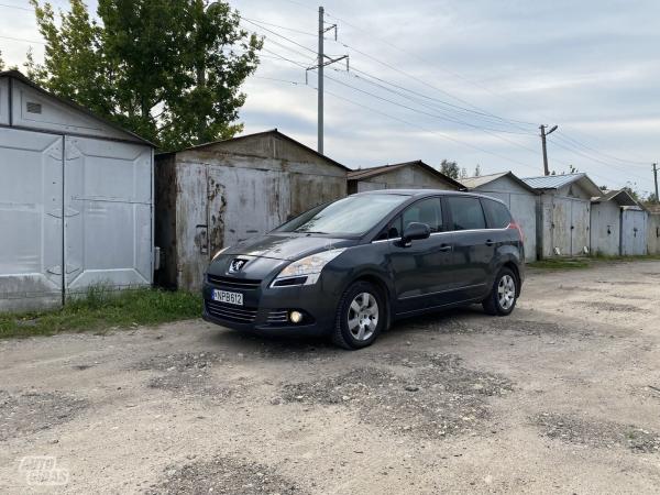Grey Peugeot 5008 2010 in Siauliai, with an engine capacity of 1.60 L and mileage of 204 thousand km for 4200 €, photo 2 on AUTOMOTO.COM.LV