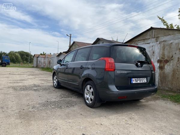 Pelēks Peugeot 5008 2010 Šauļi, ar dzinēja tilpumu 1.60 L un nobraukumu 204 tūkst. km par 3999 €, foto 4 vietnē AUTOMOTO.COM.LV