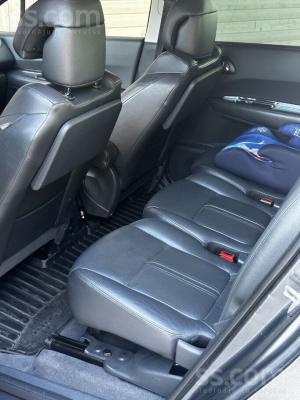 Pelēks Peugeot 5008 2010 Jelgava, ar dzinēja tilpumu 1.60 L un nobraukumu 281 tūkst. km par 3800 €, foto 10 vietnē AUTOMOTO.COM.LV