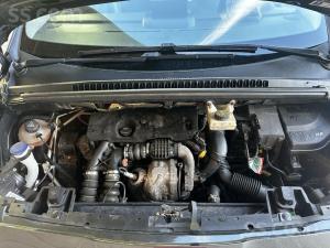 Pelēks Peugeot 5008 2010 Jelgava, ar dzinēja tilpumu 1.60 L un nobraukumu 281 tūkst. km par 3800 €, foto 11 vietnē AUTOMOTO.COM.LV