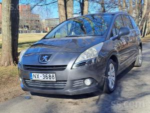 Pelēks Peugeot 5008 2010 Liepāja, ar dzinēja tilpumu 2.00 L un nobraukumu 216 tūkst. km par 4100 €, foto  vietnē AUTOMOTO.COM.LV