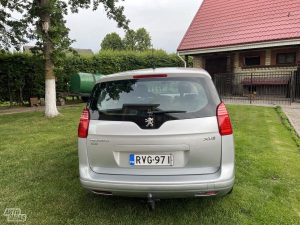 Pelēks Peugeot 5008 2010 Šauļi, ar dzinēja tilpumu 1.60 L un nobraukumu 338 tūkst. km par 2850 €, foto 4 vietnē AUTOMOTO.COM.LV
