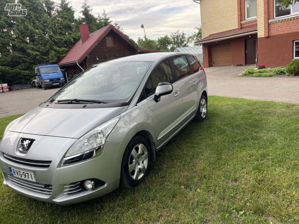 Pelēks Peugeot 5008 2010 Šauļi, ar dzinēja tilpumu 1.60 L un nobraukumu 338 tūkst. km par 2850 €, foto 6 vietnē AUTOMOTO.COM.LV