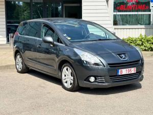 Pelēks Peugeot 5008 2010 Rīga, ar dzinēja tilpumu 1.60 L un nobraukumu 201 tūkst. km par 5749 €, foto 12 vietnē AUTOMOTO.COM.LV