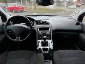 Pelēks Peugeot 5008 2010 Rīga, ar dzinēja tilpumu 1.60 L un nobraukumu 201 tūkst. km par 5749 €, foto 18 vietnē AUTOMOTO.COM.LV
