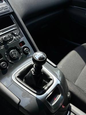 Pelēks Peugeot 5008 2010 Rīga, ar dzinēja tilpumu 1.60 L un nobraukumu 201 tūkst. km par 5749 €, foto 35 vietnē AUTOMOTO.COM.LV