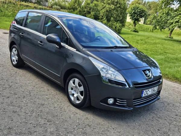Pelēks Peugeot 5008 2010 Jēkabpils, ar dzinēja tilpumu 1.60 L un nobraukumu 167 tūkst. km par 3990 €, foto 1 vietnē AUTOMOTO.COM.LV