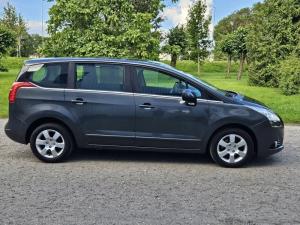 Pelēks Peugeot 5008 2010 Jēkabpils, ar dzinēja tilpumu 1.60 L un nobraukumu 167 tūkst. km par 3990 €, foto 3 vietnē AUTOMOTO.COM.LV