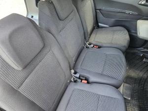 Pelēks Peugeot 5008 2010 Jēkabpils, ar dzinēja tilpumu 1.60 L un nobraukumu 167 tūkst. km par 3990 €, foto 20 vietnē AUTOMOTO.COM.LV