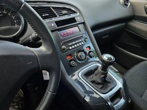 Pelēks Peugeot 5008 2010 Jēkabpils, ar dzinēja tilpumu 1.60 L un nobraukumu 167 tūkst. km par 3990 €, foto 27 vietnē AUTOMOTO.COM.LV
