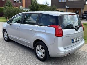 Pelēks Peugeot 5008 2010 Viļņa, ar dzinēja tilpumu 1.60 L un nobraukumu 384 tūkst. km par 2200 €, foto 5 vietnē AUTOMOTO.COM.LV