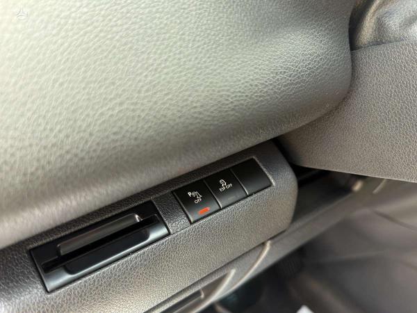 Grey Peugeot 5008 2010 in Vilnius, with an engine capacity of 1.60 L and mileage of 384 thousand km for 2200 €, photo 9 on AUTOMOTO.COM.LV