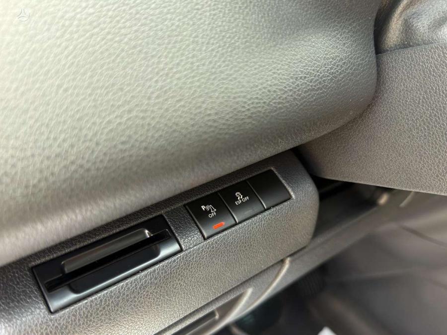 Pelēks Peugeot 5008 2010 Viļņa, ar dzinēja tilpumu 1.60 L un nobraukumu 384 tūkst. km par 2200 €, foto 10 vietnē AUTOMOTO.COM.LV