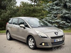 Pelēks Peugeot 5008 2010 Rīga, ar dzinēja tilpumu 1.60 L un nobraukumu 294 tūkst. km par 3000 €, foto 4 vietnē AUTOMOTO.COM.LV