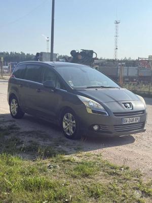 Grey Peugeot 5008 2010 in Vilnius, with an engine capacity of 1.56 L and mileage of 260 thousand km for 3200 €, photo 4 on AUTOMOTO.COM.LV