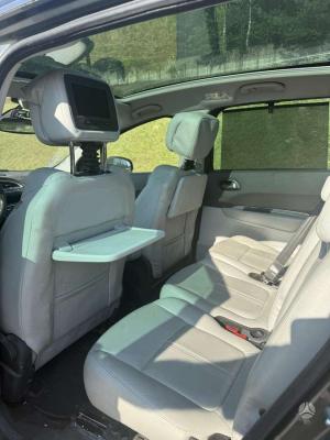 Grey Peugeot 5008 2010 in Vilnius, with an engine capacity of 1.56 L and mileage of 260 thousand km for 3200 €, photo 10 on AUTOMOTO.COM.LV