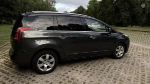 Grey Peugeot 5008 2010 in Vilnius, with an engine capacity of 1.56 L and mileage of 371 thousand km for 3000 €, photo 7 on AUTOMOTO.COM.LV