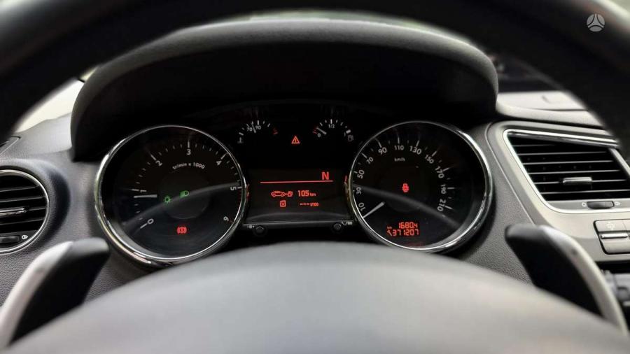 Grey Peugeot 5008 2010 in Vilnius, with an engine capacity of 1.56 L and mileage of 371 thousand km for 3000 €, photo 13 on AUTOMOTO.COM.LV