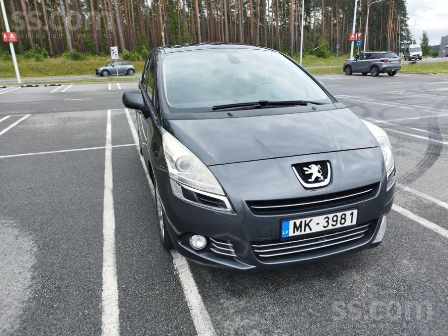 Grey Peugeot 5008 2010 in Riga, with an engine capacity of 2.00 L and mileage of 355 thousand km for 2000 €, photo 11 on AUTOMOTO.COM.LV