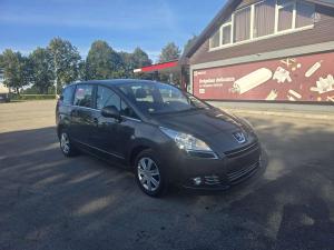 Pelēks Peugeot 5008 2010 Kauņa, ar dzinēja tilpumu 1.60 L un nobraukumu 159 tūkst. km par 2950 €, foto 1 vietnē AUTOMOTO.COM.LV
