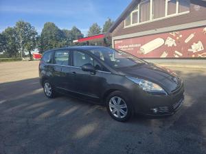 Pelēks Peugeot 5008 2010 Kauņa, ar dzinēja tilpumu 1.60 L un nobraukumu 159 tūkst. km par 2950 €, foto 3 vietnē AUTOMOTO.COM.LV
