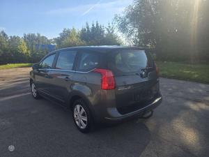 Pelēks Peugeot 5008 2010 Kauņa, ar dzinēja tilpumu 1.60 L un nobraukumu 159 tūkst. km par 2950 €, foto 5 vietnē AUTOMOTO.COM.LV