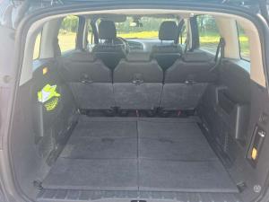 Pelēks Peugeot 5008 2010 Kauņa, ar dzinēja tilpumu 1.60 L un nobraukumu 159 tūkst. km par 2950 €, foto 11 vietnē AUTOMOTO.COM.LV