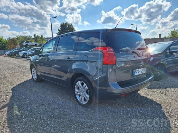 Grey Peugeot 5008 2010 in Daugavpils, with an engine capacity of 1.60 L and mileage of 0 thousand km for 5700 €, photo 6 on AUTOMOTO.COM.LV