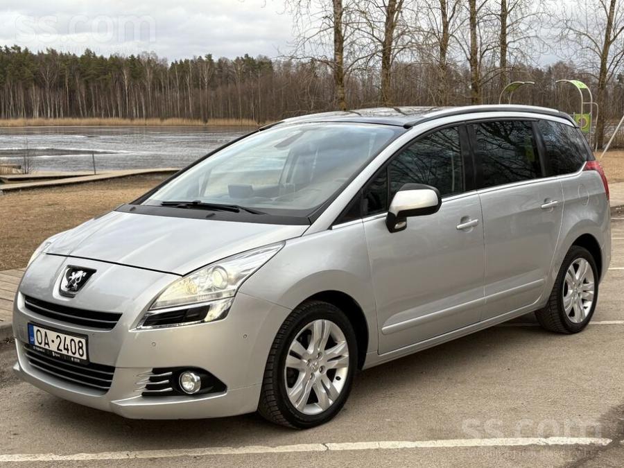 Grey Peugeot 5008 2011 in Riga, with an engine capacity of 2.00 L and mileage of 276 thousand km for 4950 €, photo 8 on AUTOMOTO.COM.LV