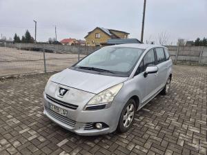 Grey Peugeot 5008 2011 in Taurage, with an engine capacity of 1.60 L and mileage of 248 thousand km for 2900 €, photo  on AUTOMOTO.COM.LV