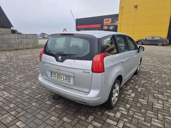 Pelēks Peugeot 5008 2011 Tauragė, ar dzinēja tilpumu 1.60 L un nobraukumu 248 tūkst. km par 2900 €, foto 3 vietnē AUTOMOTO.COM.LV