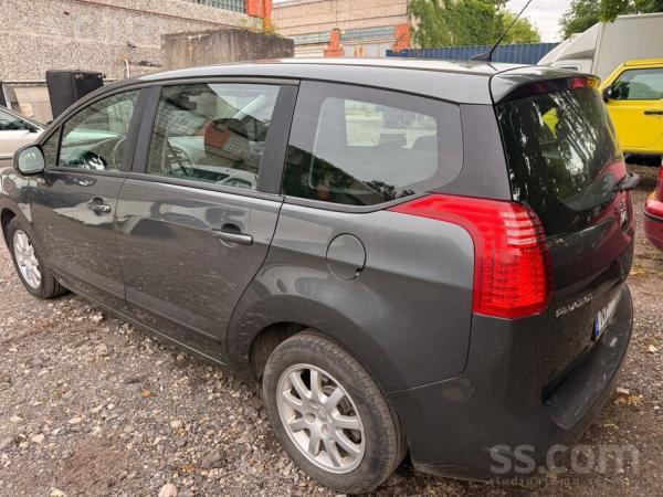 Серый Пежо 5008 2011 в Рига, объемом двигателя 1.60 л и пробегом 310 тыс. км за 3370 €, фото 4 на AUTOMOTO.COM.LV