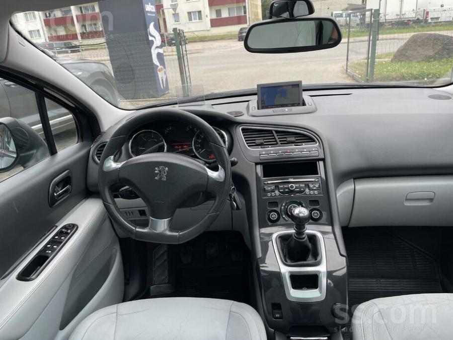 Pelēks Peugeot 5008 2011 Talsi, ar dzinēja tilpumu 1.60 L un nobraukumu 242 tūkst. km par 3900 €, foto 8 vietnē AUTOMOTO.COM.LV