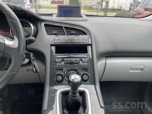Pelēks Peugeot 5008 2011 Talsi, ar dzinēja tilpumu 1.60 L un nobraukumu 242 tūkst. km par 3900 €, foto 20 vietnē AUTOMOTO.COM.LV