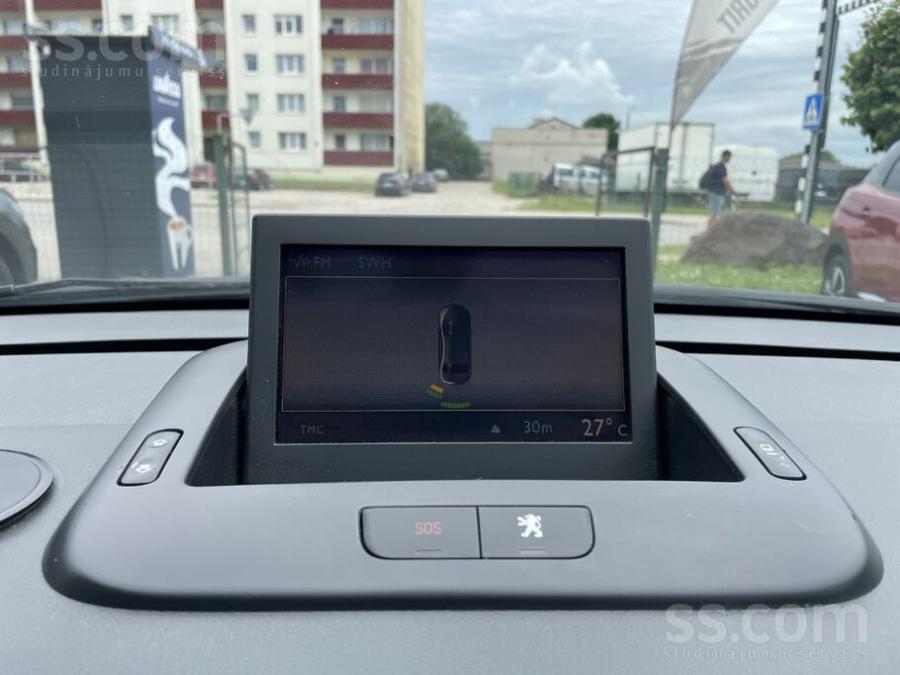 Pelēks Peugeot 5008 2011 Talsi, ar dzinēja tilpumu 1.60 L un nobraukumu 242 tūkst. km par 3900 €, foto 22 vietnē AUTOMOTO.COM.LV