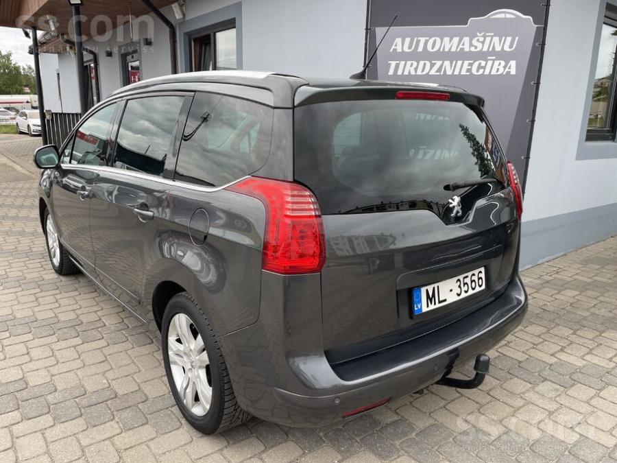 Pelēks Peugeot 5008 2011 Talsi, ar dzinēja tilpumu 1.60 L un nobraukumu 242 tūkst. km par 3900 €, foto 30 vietnē AUTOMOTO.COM.LV
