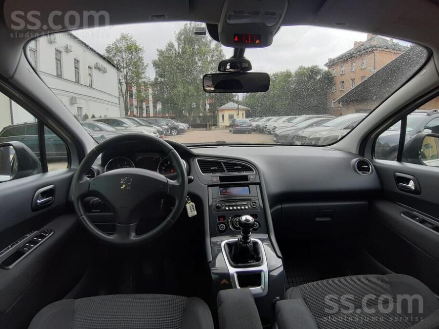 Pelēks Peugeot 5008 2011 Daugavpils, ar dzinēja tilpumu 1.60 L un nobraukumu 0 tūkst. km par 4250 €, foto 22 vietnē AUTOMOTO.COM.LV
