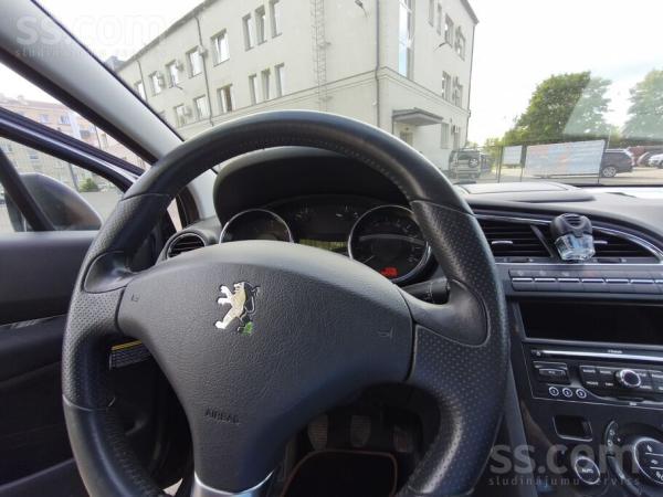 Серый Пежо 5008 2011 в Резекне, объемом двигателя 2.00 л и пробегом 289 тыс. км за 4600 €, фото 10 на AUTOMOTO.COM.LV